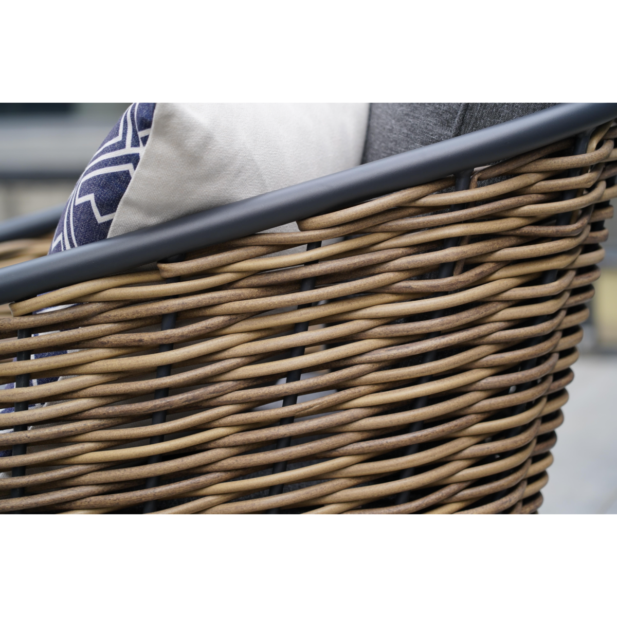 4 személyes alumínium vázú fonott kerti bútor szett - Fém kerti